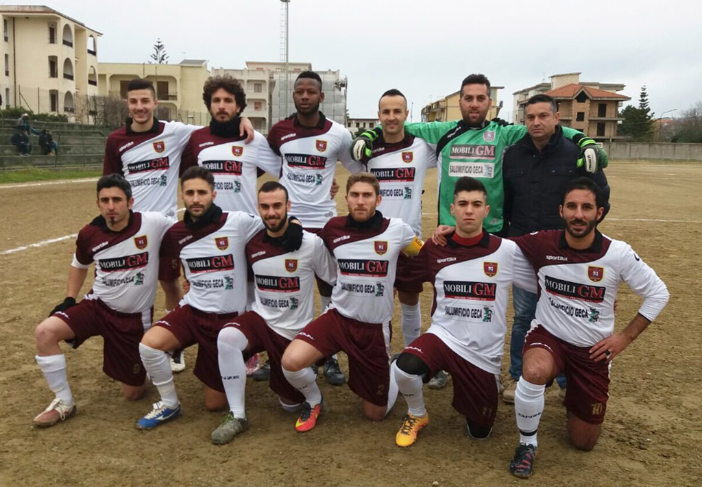 Asd Terina Calcio: cambio di allenatore, a Canonico subentra Fiorino ... Asd Terina Calcio: cambio di allenatore, a Canonico subentra Fiorino ...