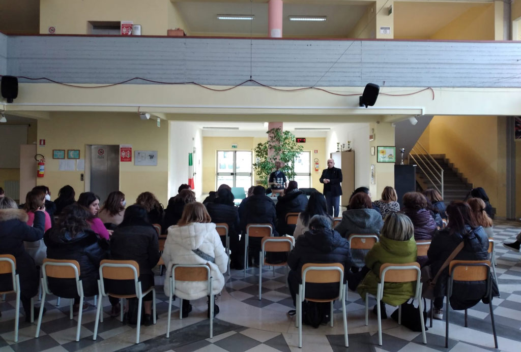 Lamezia, bando 'Cinema per le scuole': all'Ardito-Don Bosco al via ... Lamezia, bando 'Cinema per le scuole': all'Ardito-Don Bosco al via ...