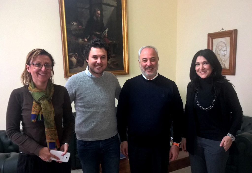 Chef calabrese Luigi Ferraro incontra Klaus Algieri a Camera di ...