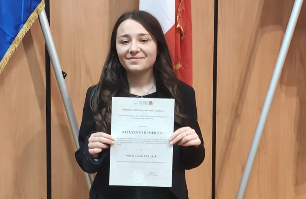 Rettore Università della Calabria premia la studentessa lametina ...
