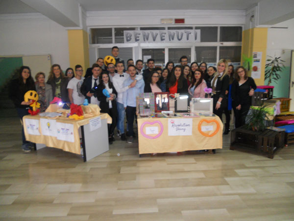 Lamezia, Fiera d’Istituto dei laboratori Students Lab all’Einaudi - il ...