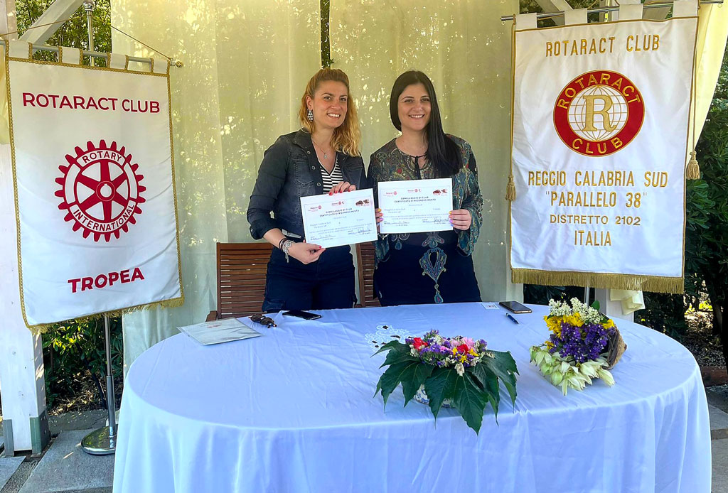 Tour Rotaract alla scoperta dell'apicoltura e delle eccellenze del territorio nel Vibonese - il ...